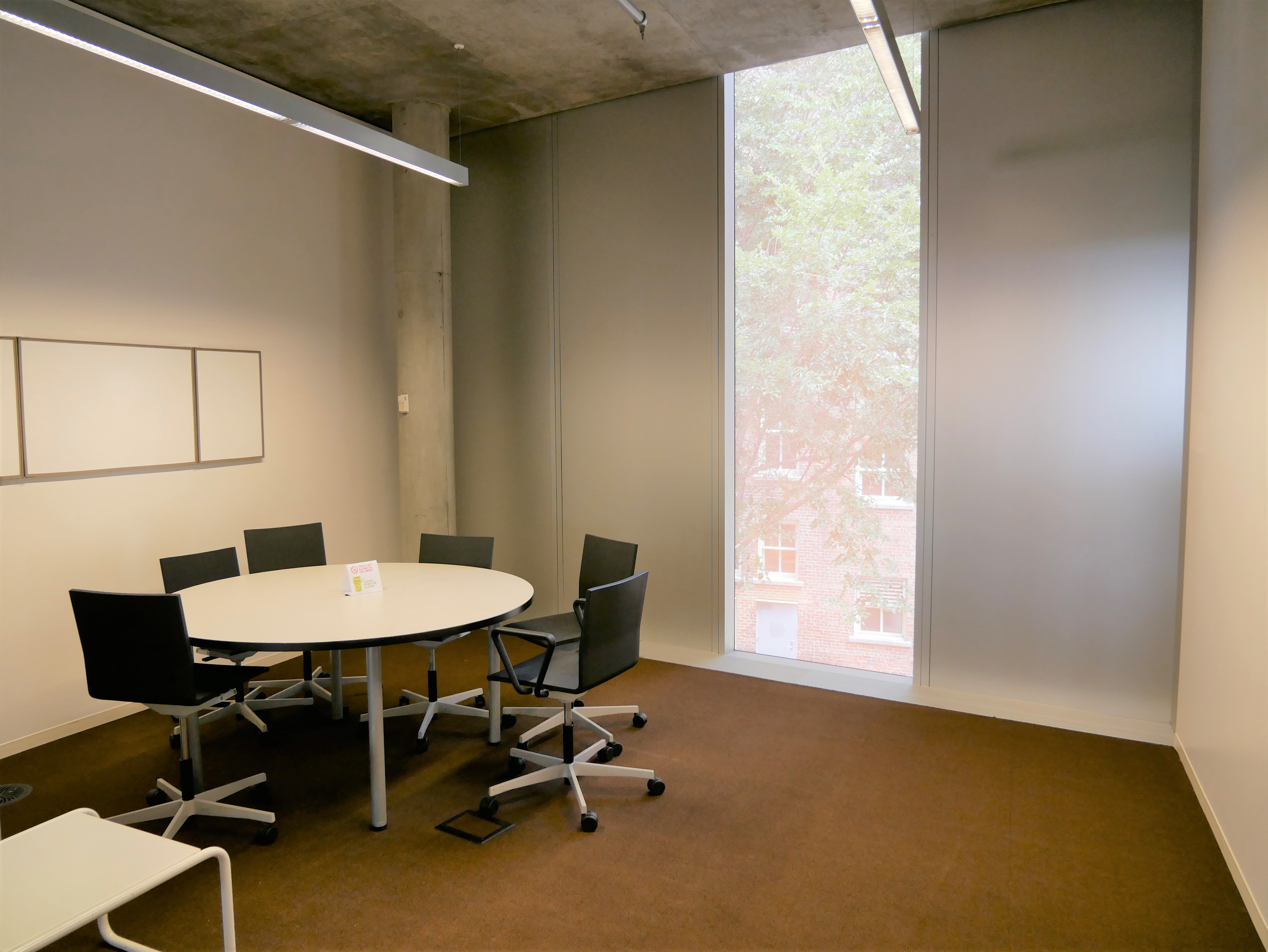 Central Library Study Room 2 | Des Moines Public Library